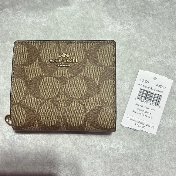 Coach | Bags | Coach Snap Wallet | Poshmark